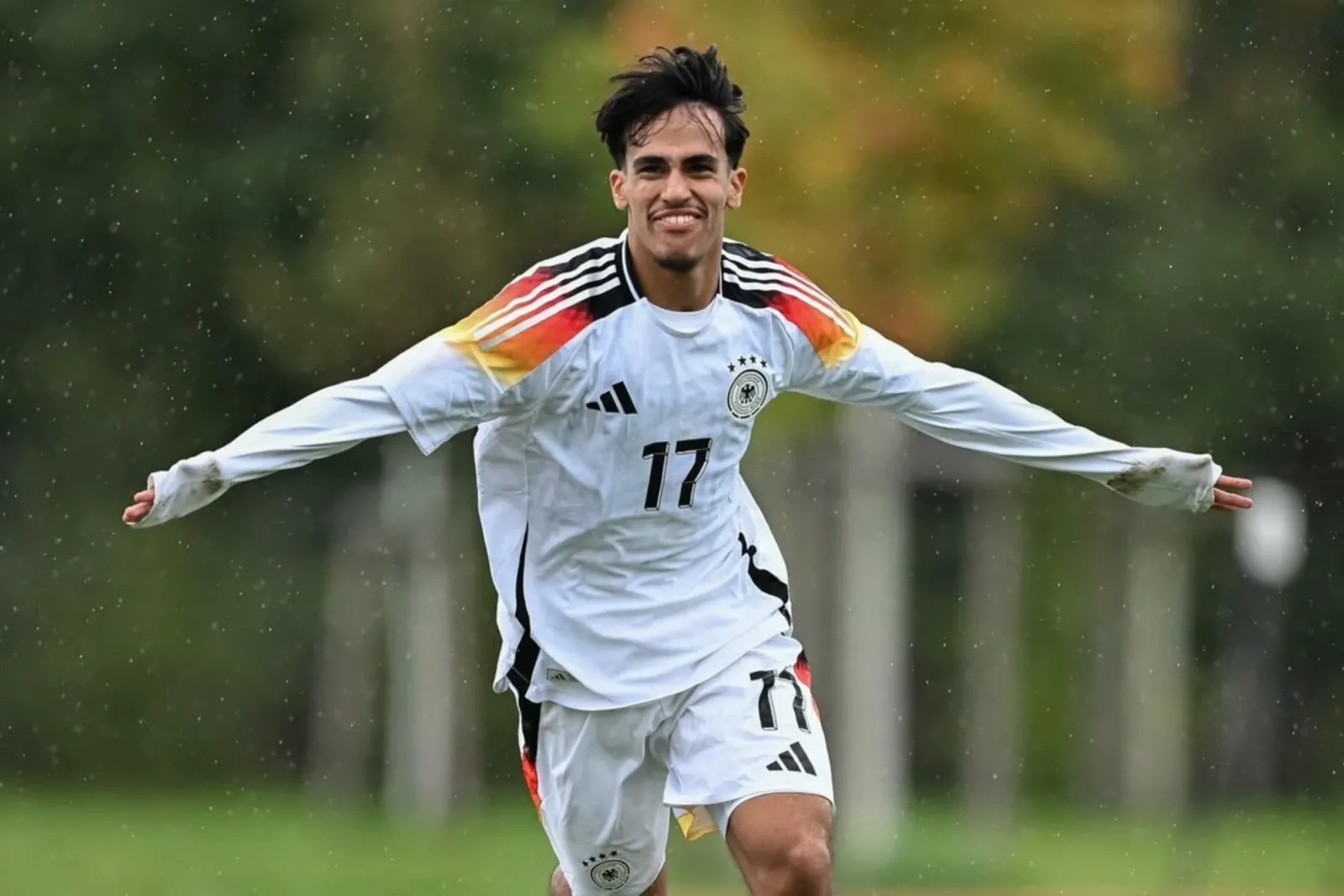 Can Armando Güner Kimdir? Galatasaray Yeni Genç Yeteneğin peşinde