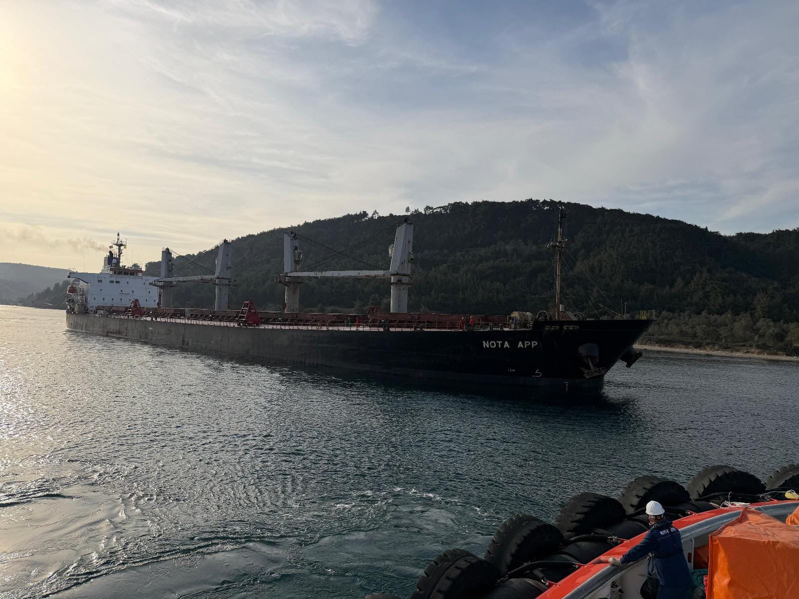 Çanakkale Boğazı neden çift yönlü trafiğe kapatıldı ve karaya oturan ...